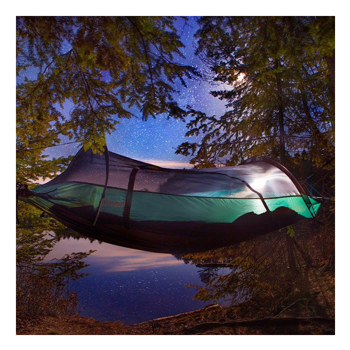 Un hamac pas comme les autres... - Magazine Maisons Créoles